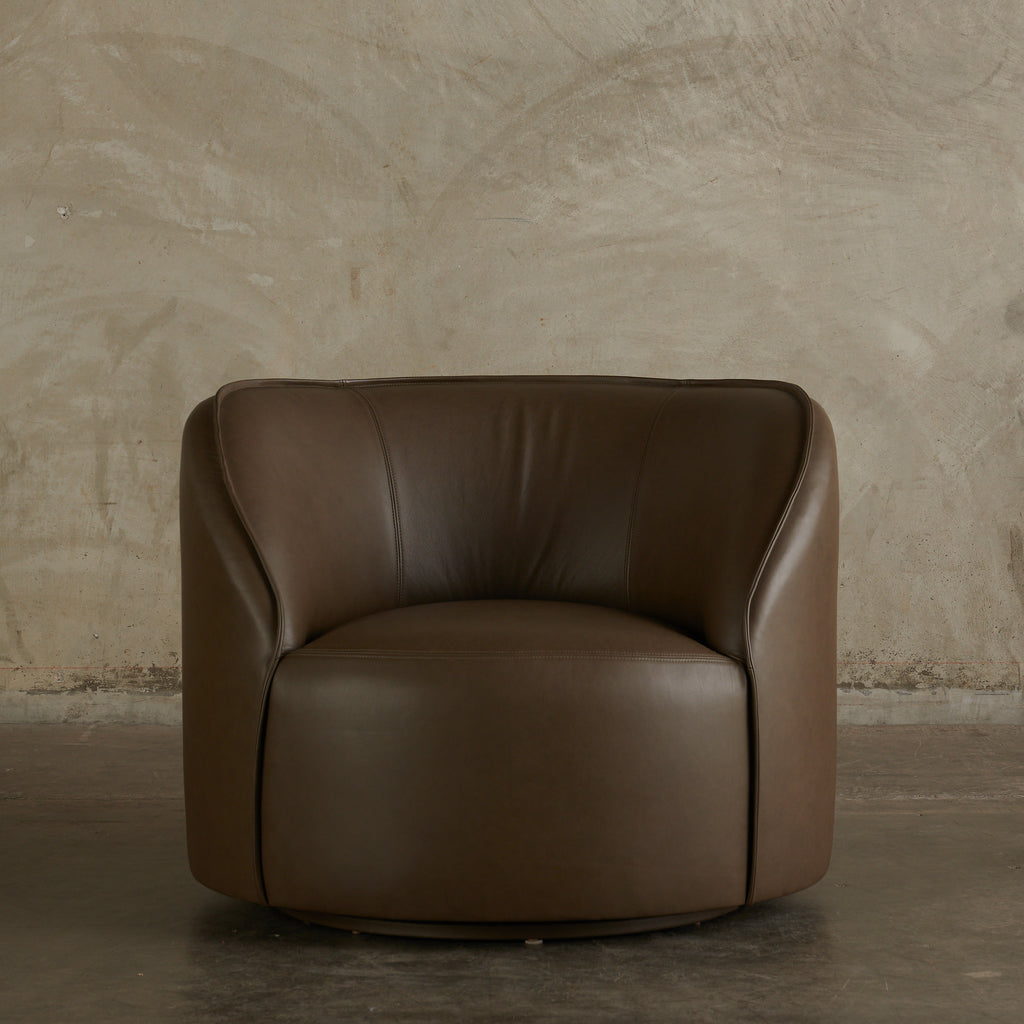 BCW Sillon Chair – Blackman Cruz