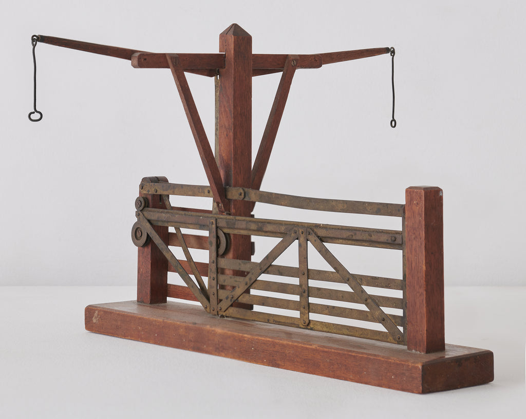 PATENT MODEL FOR FARM GATE – Blackman Cruz